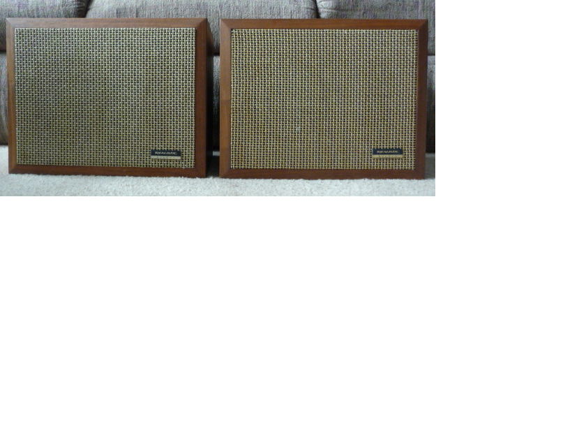 REALISTIC SOLO 1 SPEAKERS LIKE NEW For Sale | Audiogon