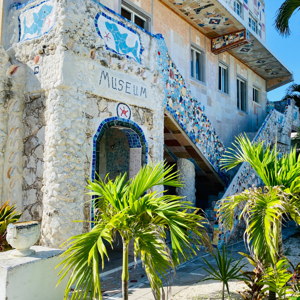 Dolphin House Museum