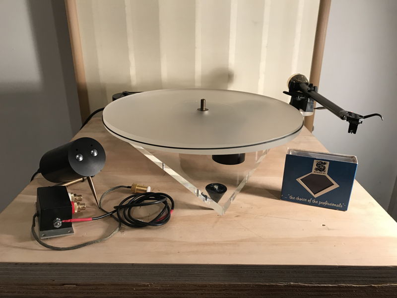 Pink Triangle Tarantella Belt Driven Turnt... For Sale | Audiogon