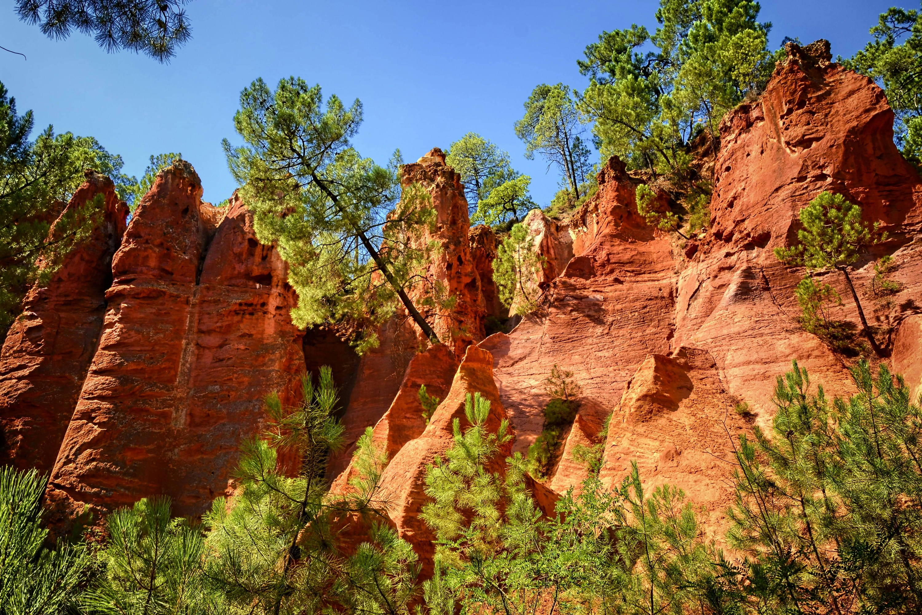Découvrir le colorado provençal : Guide complet – Tchao Tchao