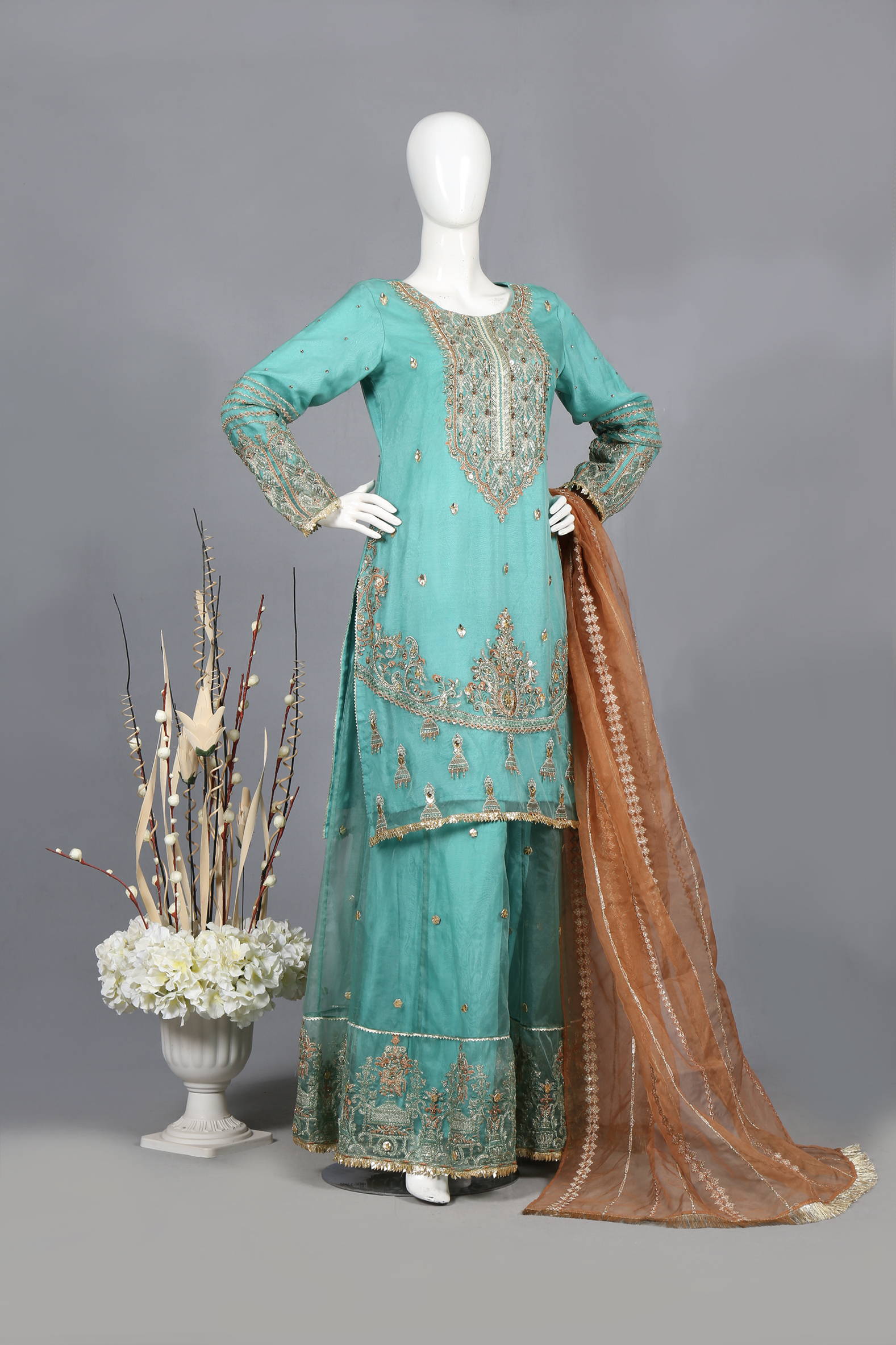 Rafia.pk: Shop Pakistani Women Designer Dresses, Clothes & Suits ...
