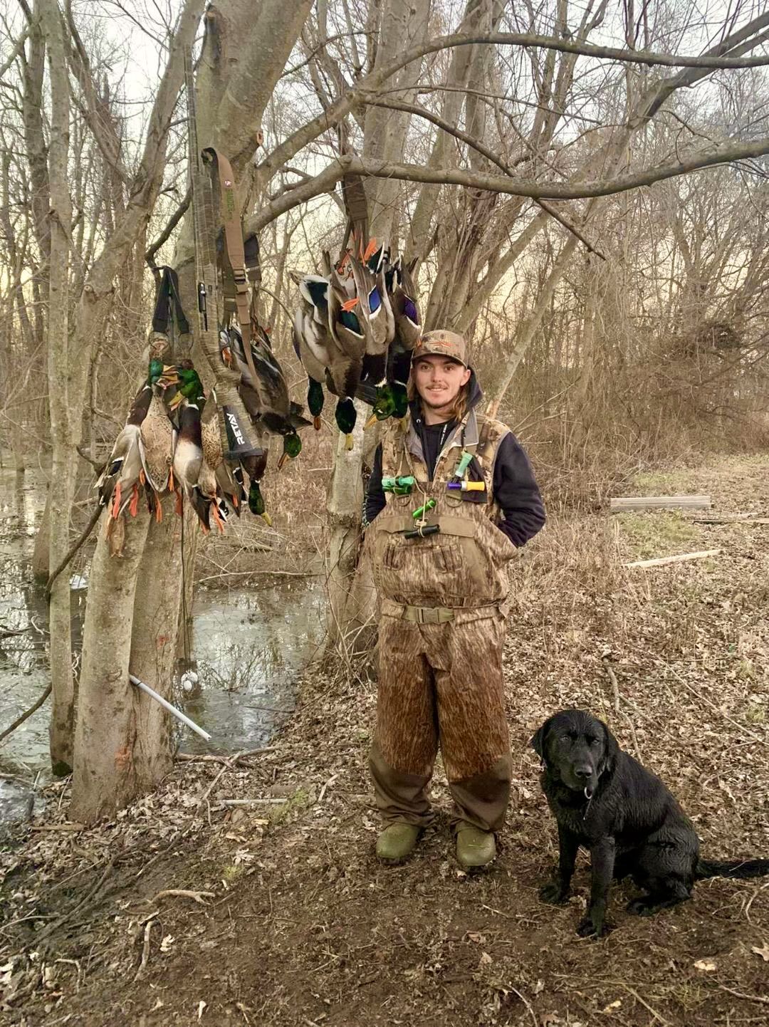 Missouri Timber Guided Duck Hunt in Missouri, United States - Mallard Bay