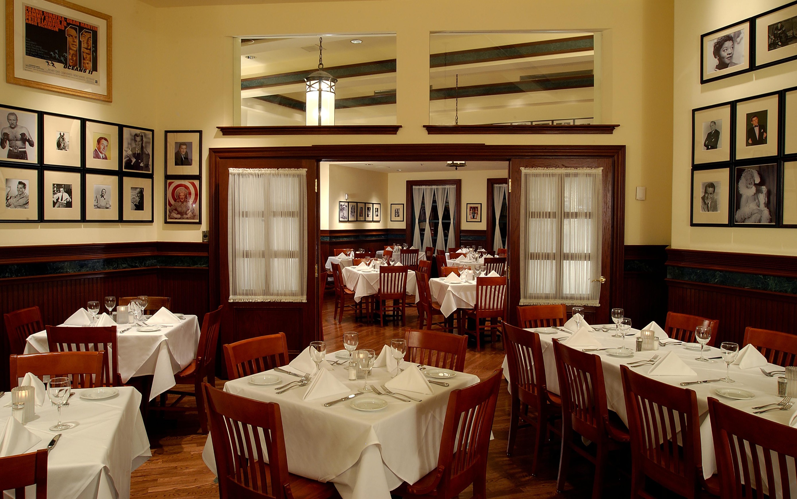 Gallagher's Steakhouse at New York New York | Photos, Reviews and ...