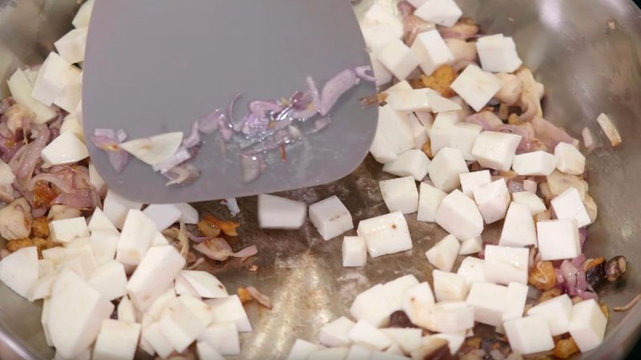 how to cook yam rice