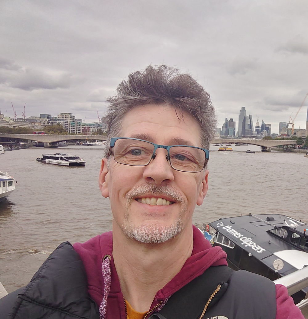 Mike Wooles - British Comedy Guide