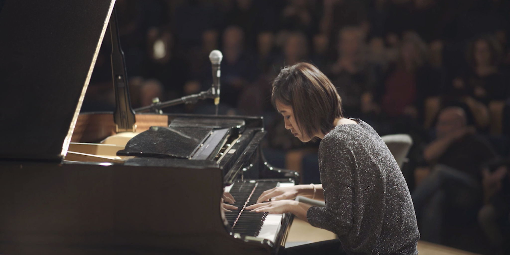 Nahre Sol in Concert