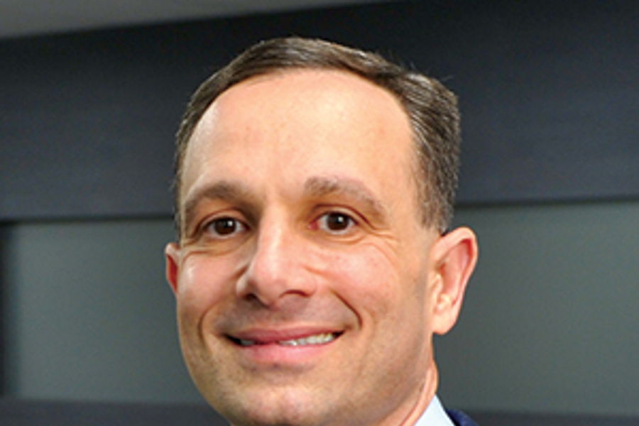 Victory Capital admits to 'leaking' AUM after Schwab acquires USAA ...