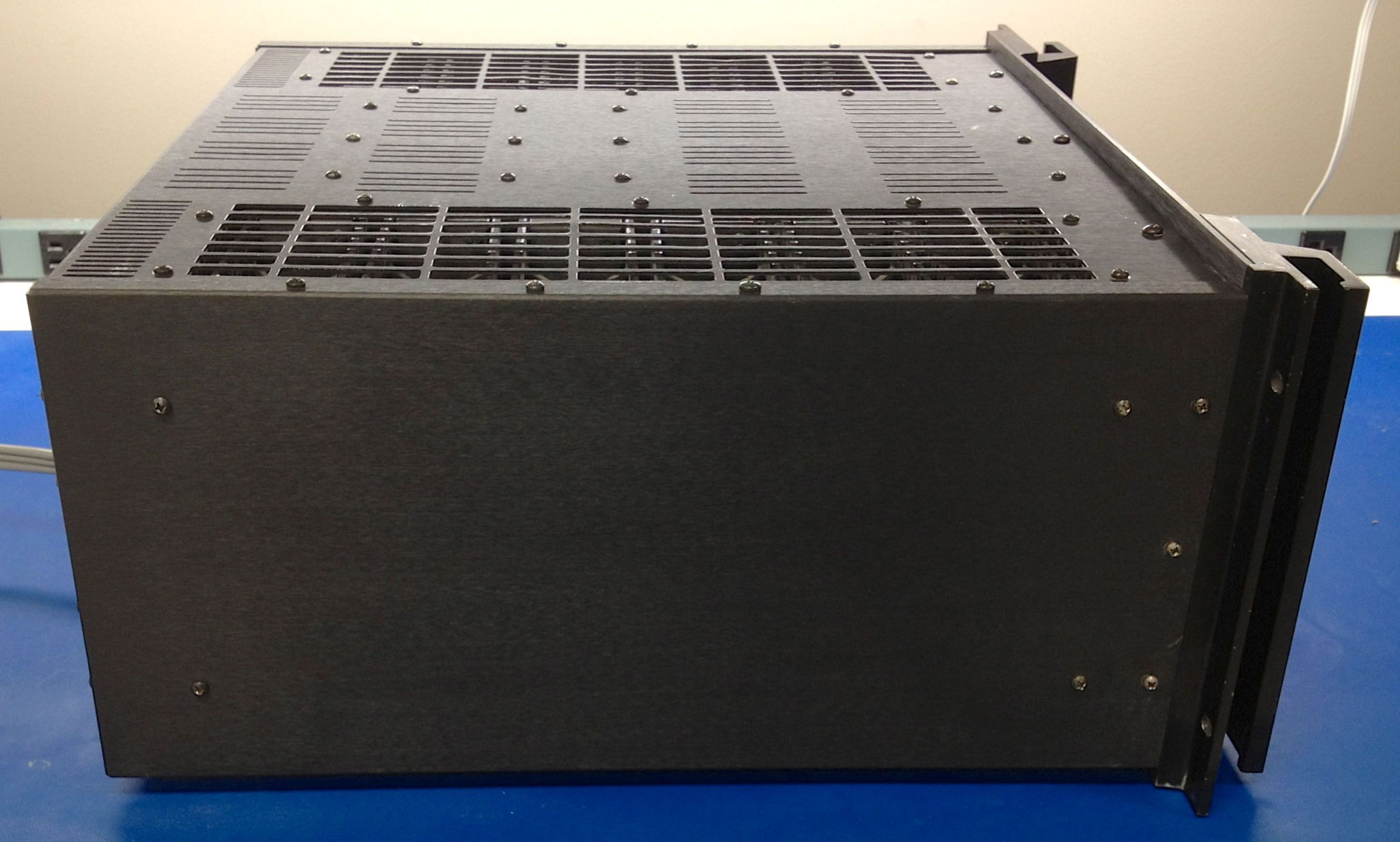 SAE A1001 Stereo Power Amplifier For Sale | Audiogon