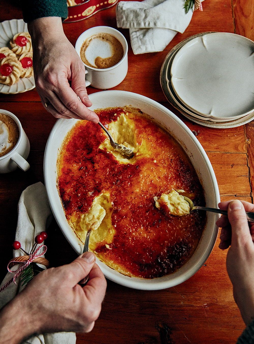 Giant Crème Brûlée with Holiday Spices | RICARDO