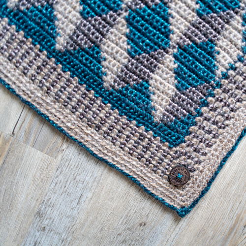 Infinity Cubes Throw