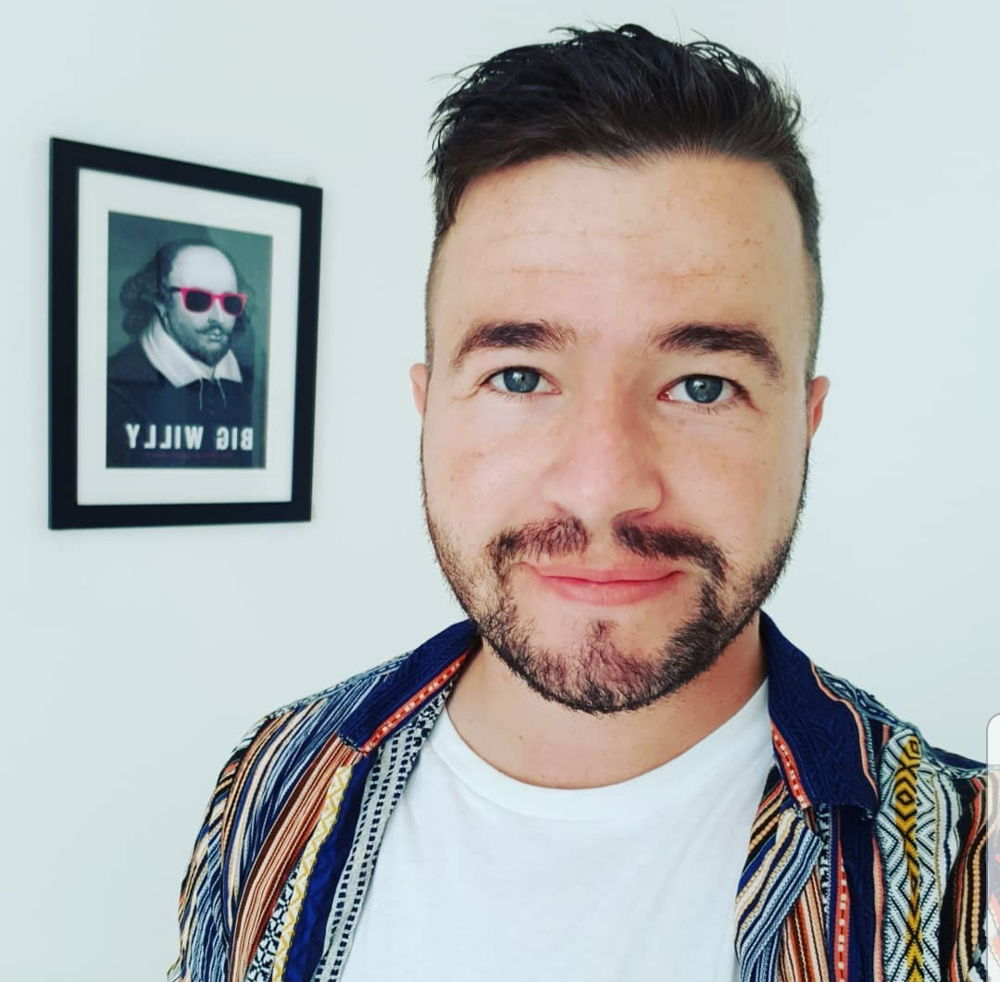 Lewis Berry - British Comedy Guide