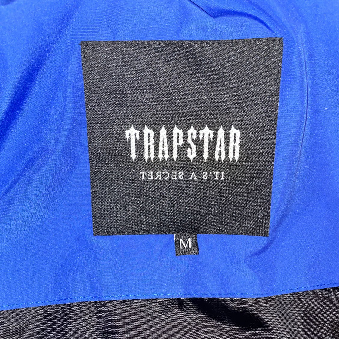 Tapstar Irongate Arch Puffer AW23 - Blue/Black - CHF 220.00 | Buy on marko