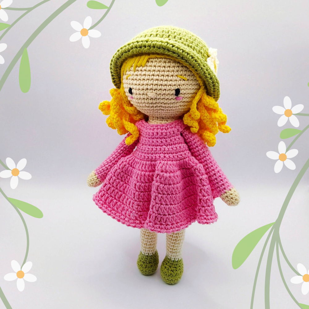 Easy Danae, the little doll