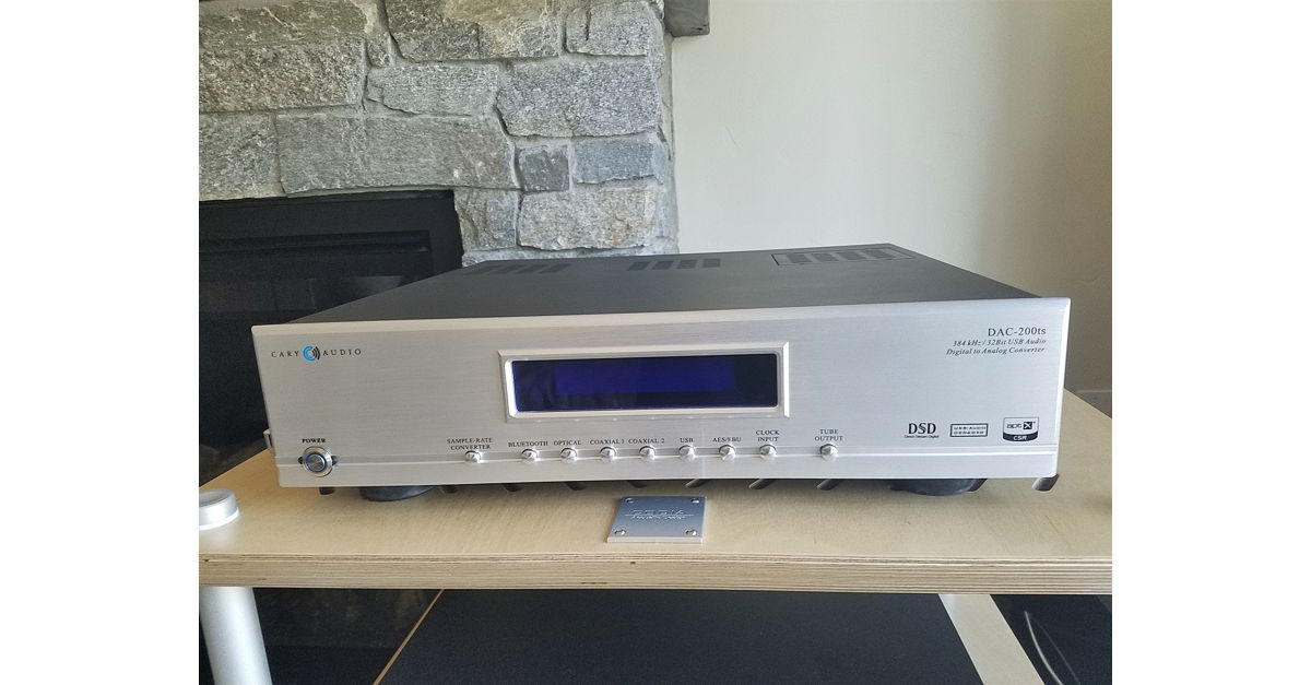 Cary Audio DAC-200ts DAC in Silver For Sale | Audiogon