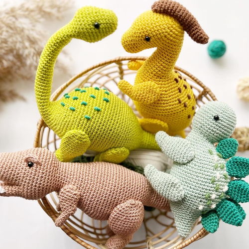 Easy Crochet Dinosaurs: Stegosaurus, Brachiosaurus, Parasaurolophus and ...