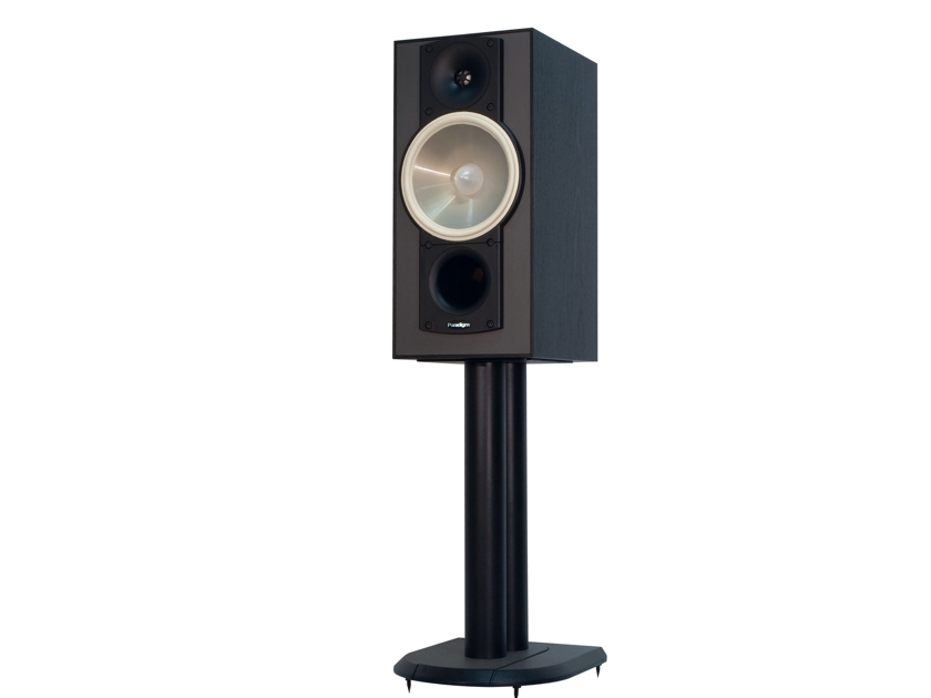 Paradigm Titan Monitor v5 (+ free speaker ... For Sale | Audiogon