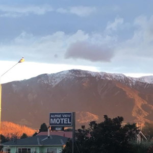 Guest Hub - Alpine View Motel