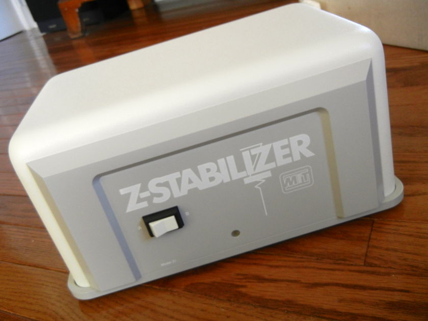 MIT Z1 Z-Stabilizer Noise Filter - RARE- M... For Sale | Audiogon