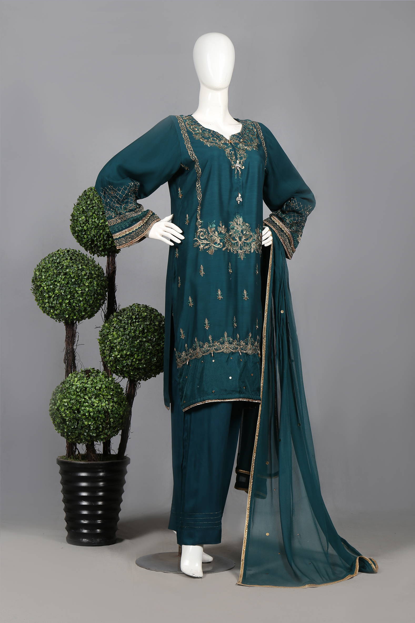 Rafia.pk: Shop Pakistani Women Designer Dresses, Clothes & Suits ...