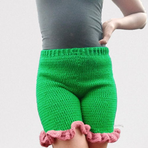 Easy Crochet Ruffle Shorts, Crochet shorts pattern,